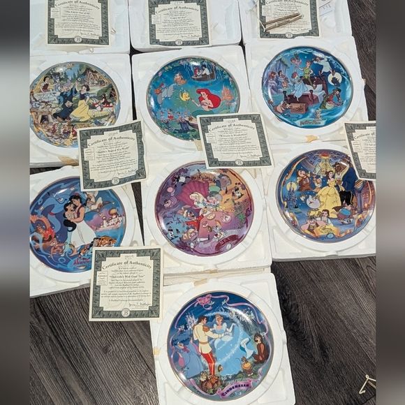 Disney | Other | Disney Collector Plates Set 6 With Certificate Of ...